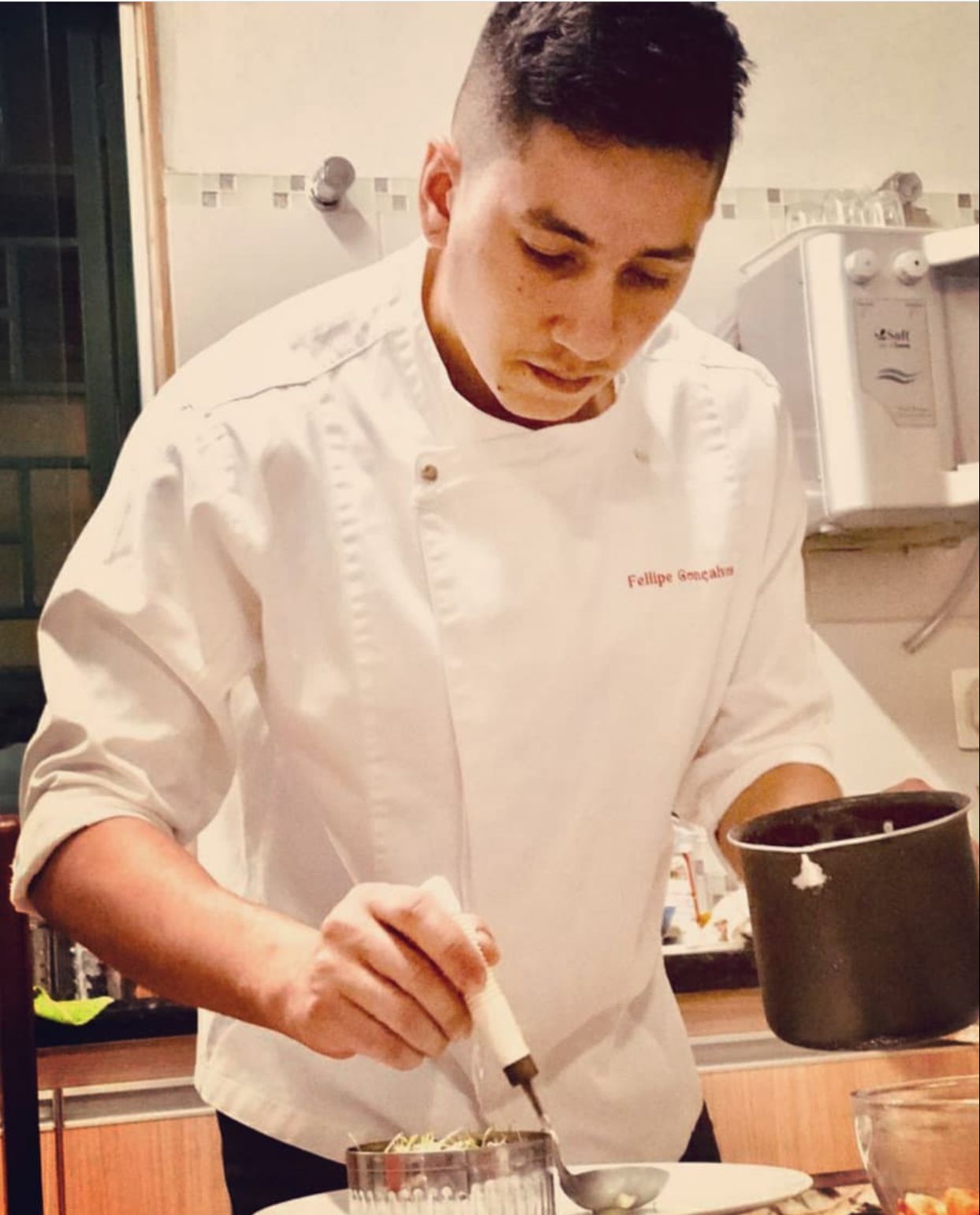 Conheça a Spice Sanduíches Artesanais a nova hamburgueria do chef ...